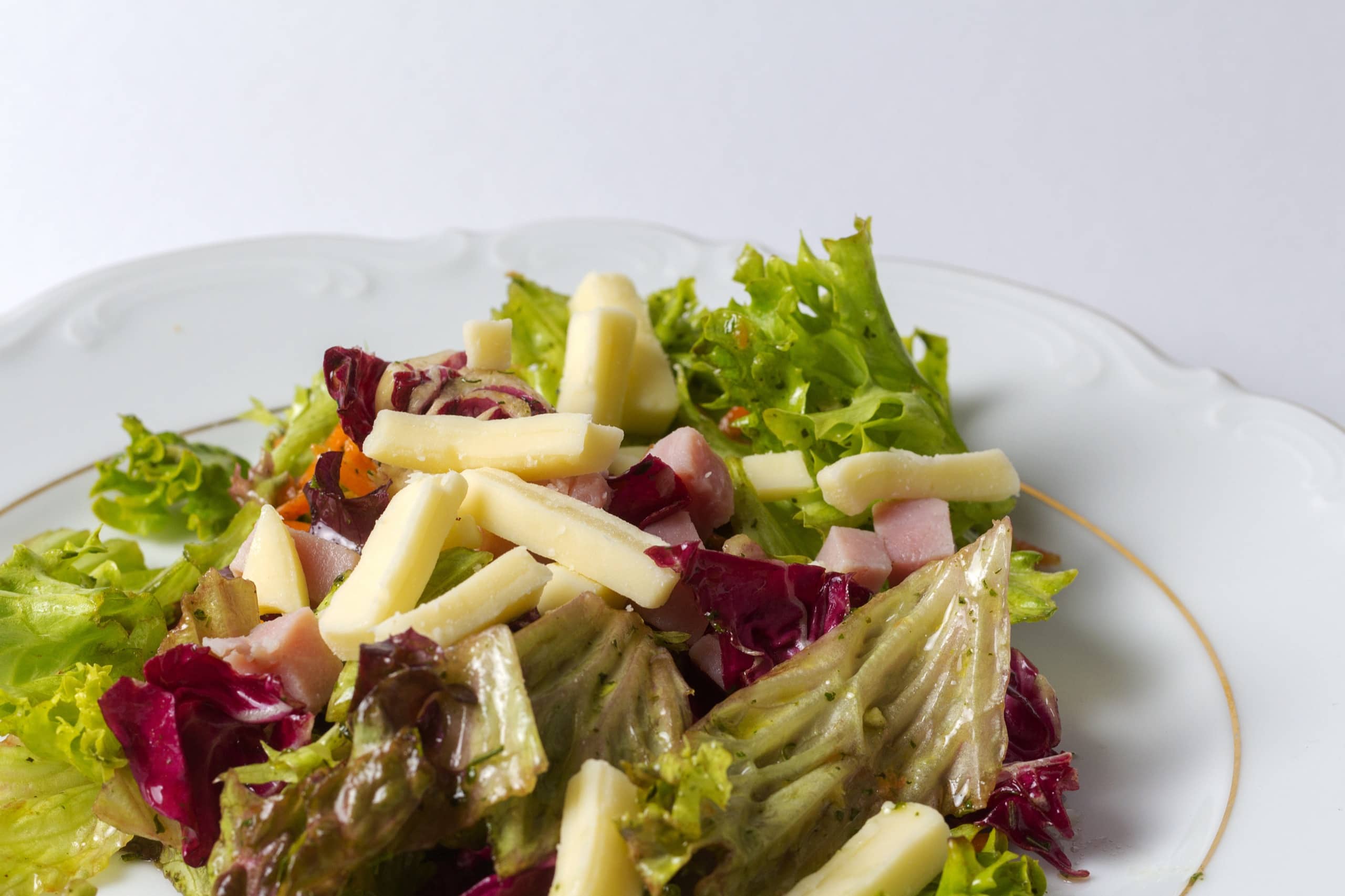 Salade verte au siglino et vinaigrette à l'orange | Recettes Grecques ...