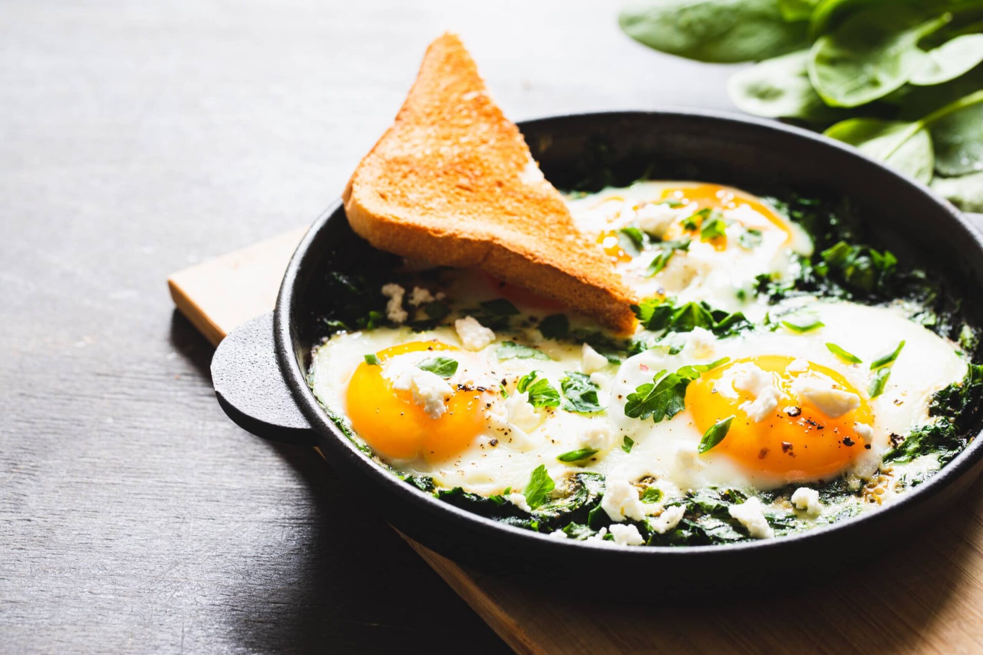 Œufs au plat parfaits – Les astuces d'une cuisson réussie